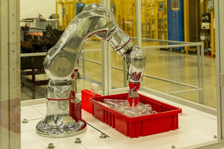 Apera AI Vue Vision Software | Makes Robots More Reliable